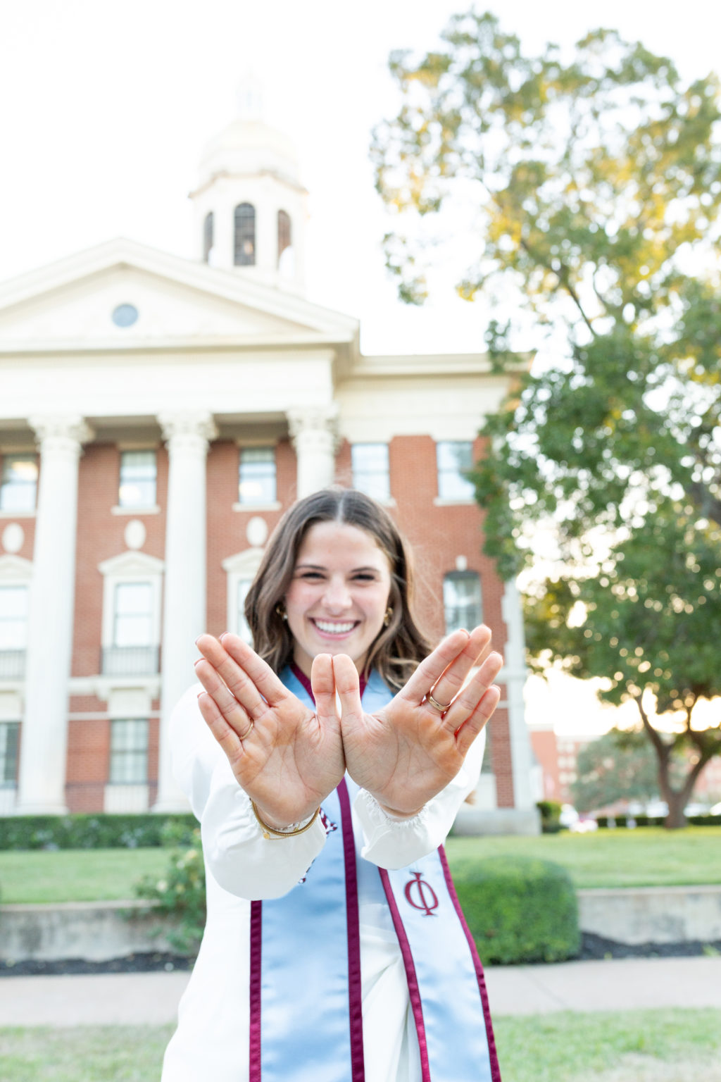 Waco Senior Photographer | Baylor University Senior Photoshoot | Grace ...